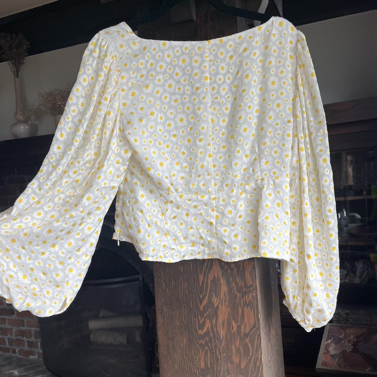 Staud Lana milkmaid top with puffy balloon sleeves.... - Depop