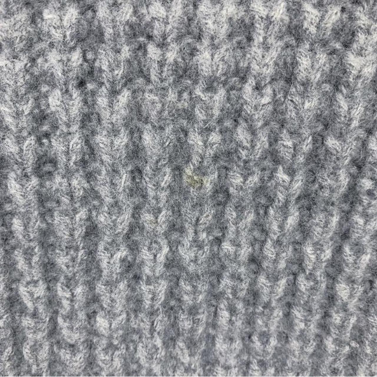 Everlane Women's Grey Jumper | Depop