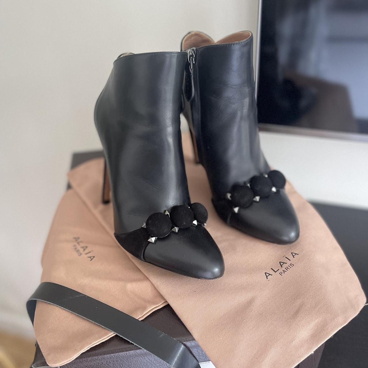 Stunning Alaia boots !!! Genuine , with original box... - Depop