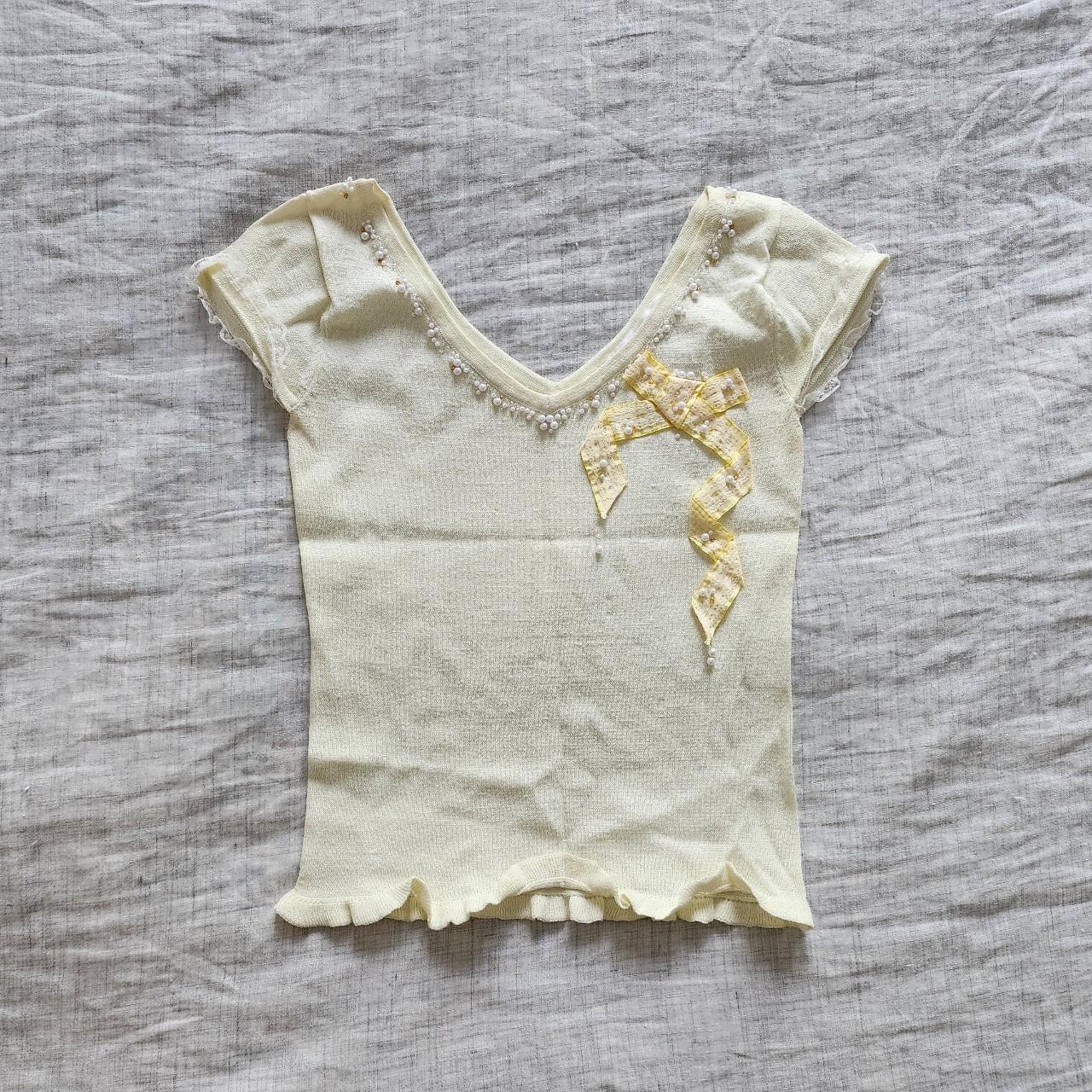 yellow coquette ribbon and pearl top! in perfect... - Depop