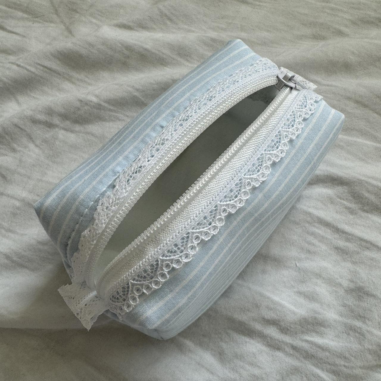 Lacy Box Pouch • Please PM before purchasing •... - Depop