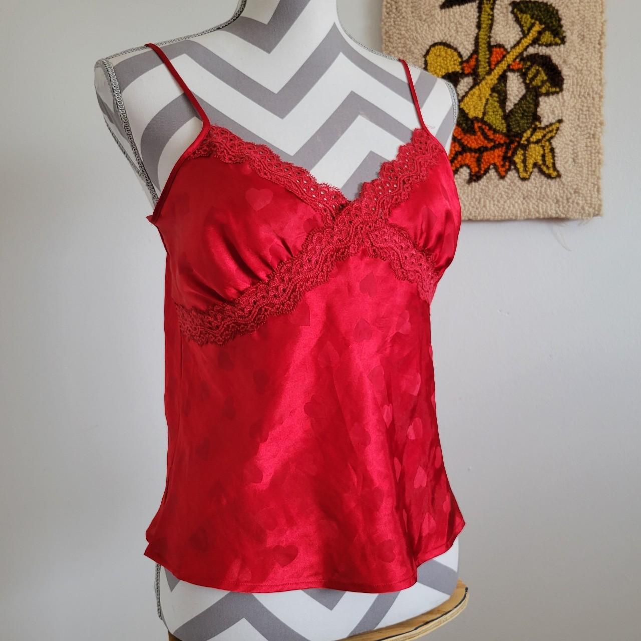 Jaclyn Smith Heart Print Camisole • Pit To Pit Depop