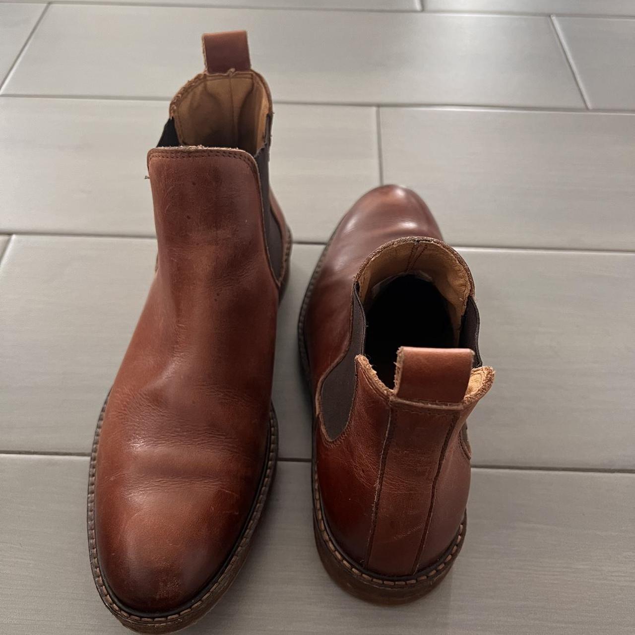 Leather Steve Madden Chelsea boots Dill Mens: 7;... - Depop