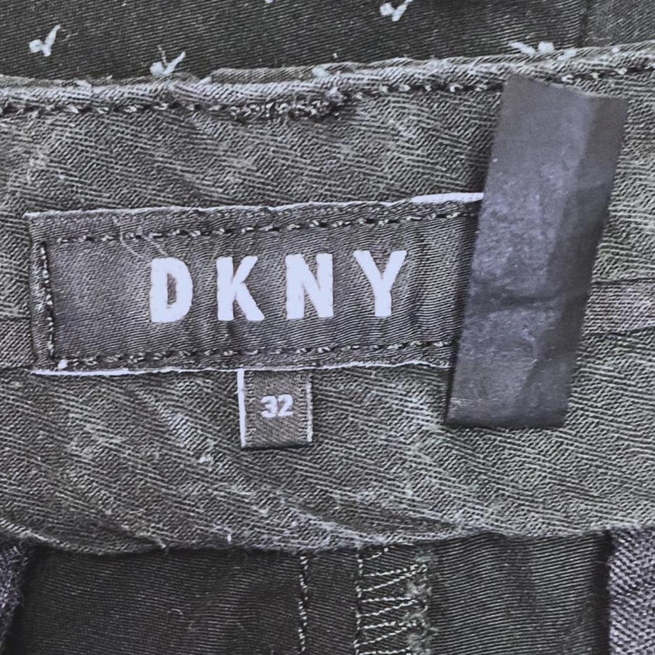 DKNY Men's Black and White Shorts | Depop