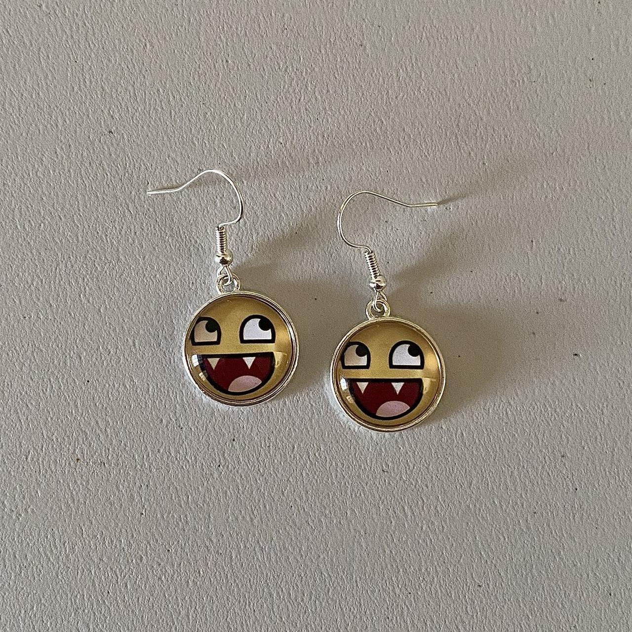 ⋆₊˚ Vampire Epic Face Necklace >ᴗ