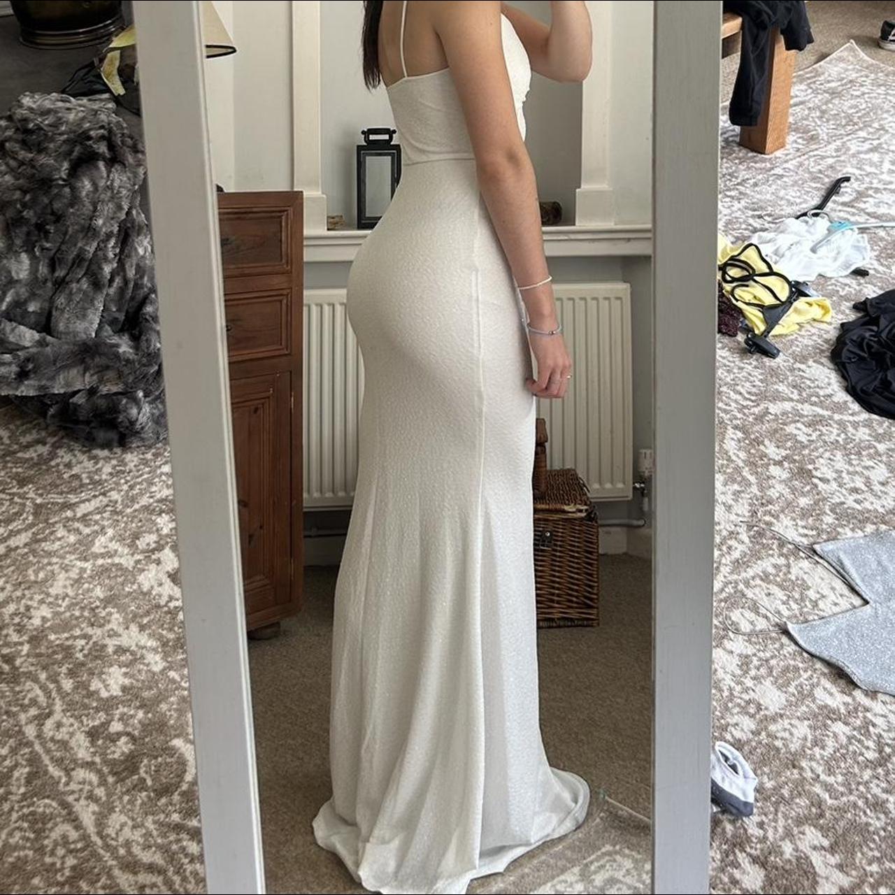 🦋Windsor white sparkly bodycon prom dress Size 8... - Depop