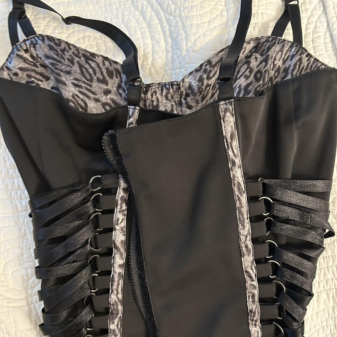 los angeles guess leopard print corset super... - Depop
