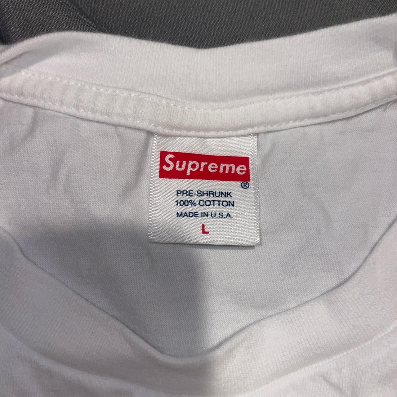 Supreme blur tee. Size large worn like twice... - Depop