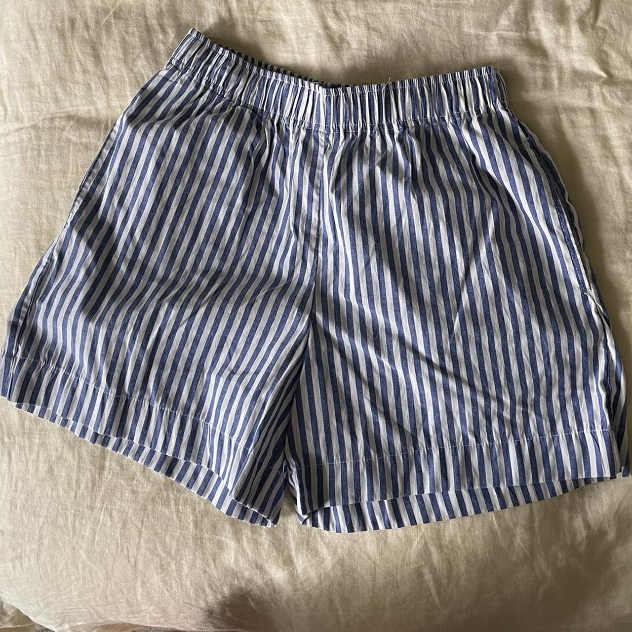 Glassons Blue and White striped Shorts - Size 8 -... - Depop