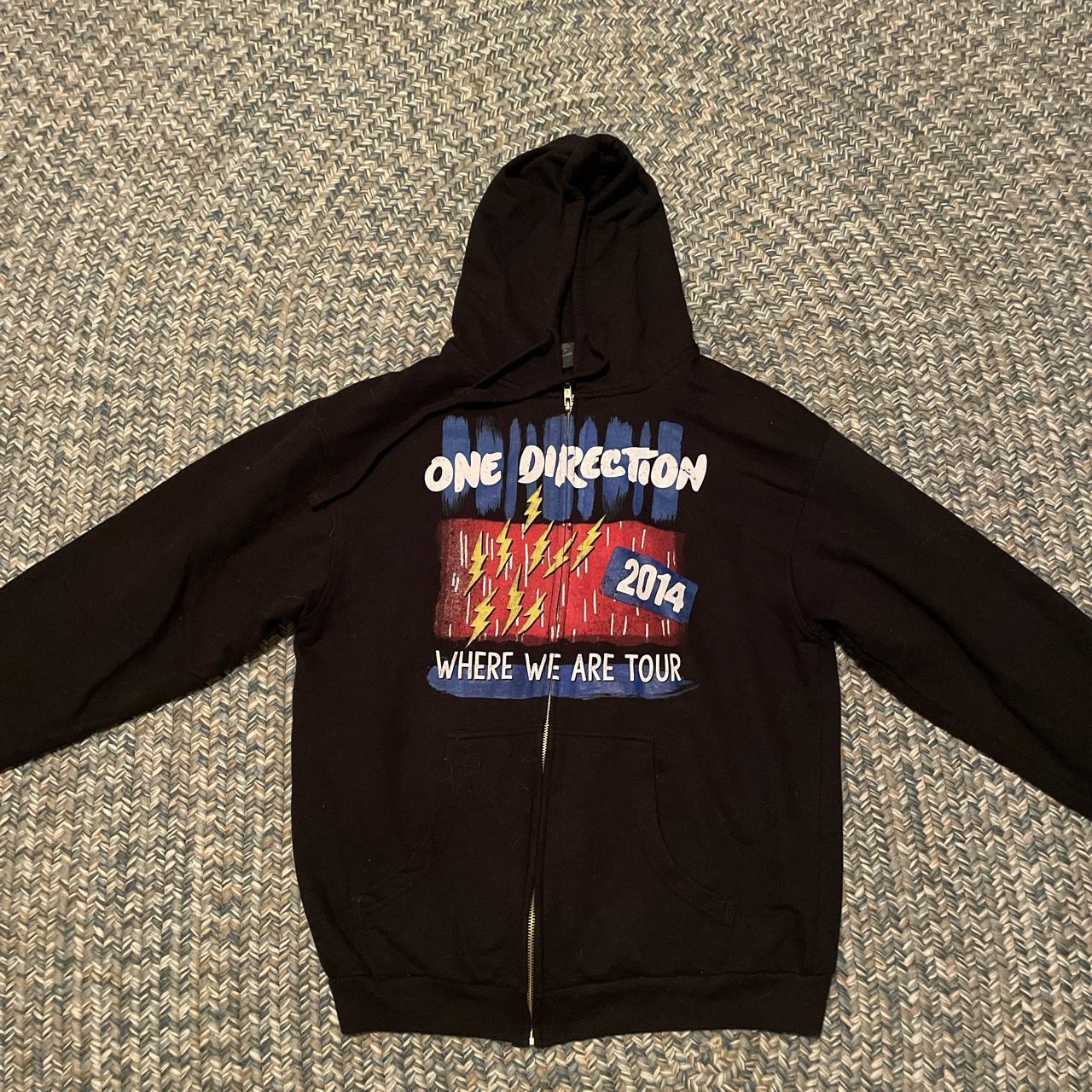 One Direction, Where We Are Tour zip-up hoodie. Size M - Depop