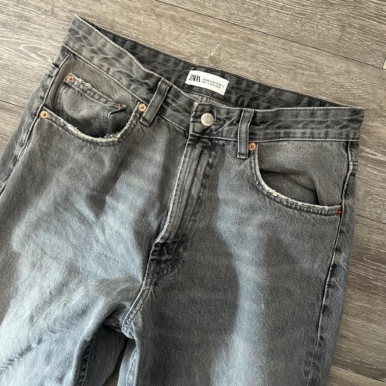 Zara high waisted , straight leg grey jeans Never... - Depop