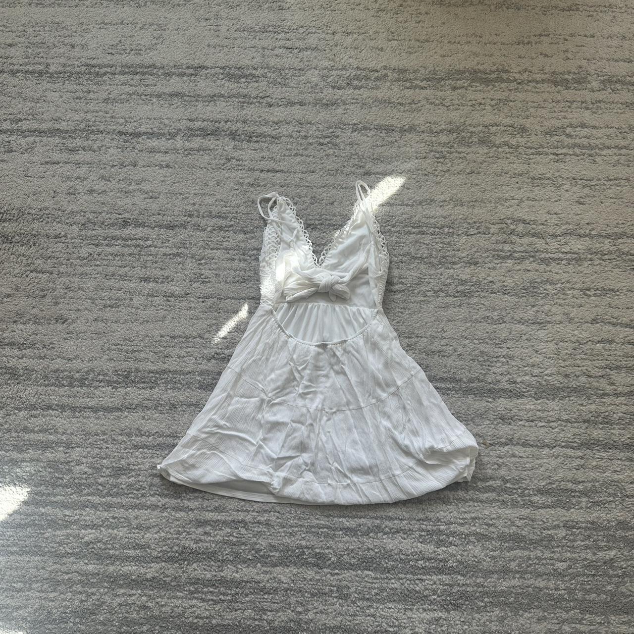 Short, white Windsor dress, size M #dress #summer... - Depop