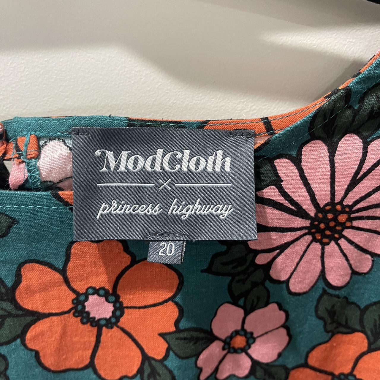 ModCloth x Princess Highway boxy linen top 55%... - Depop