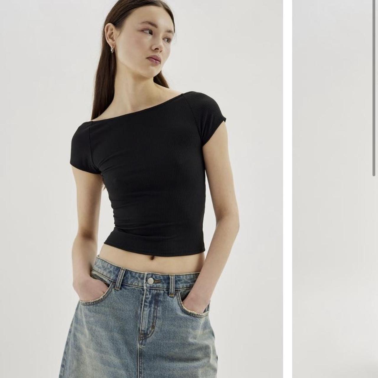 Urban #backless top No damage it just doesn’t fit... - Depop