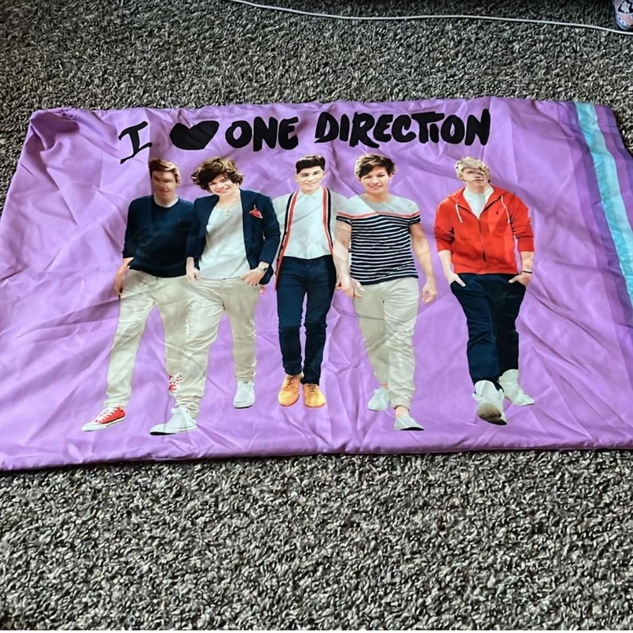 Purple One Direction Pillow case. In great condition... - Depop