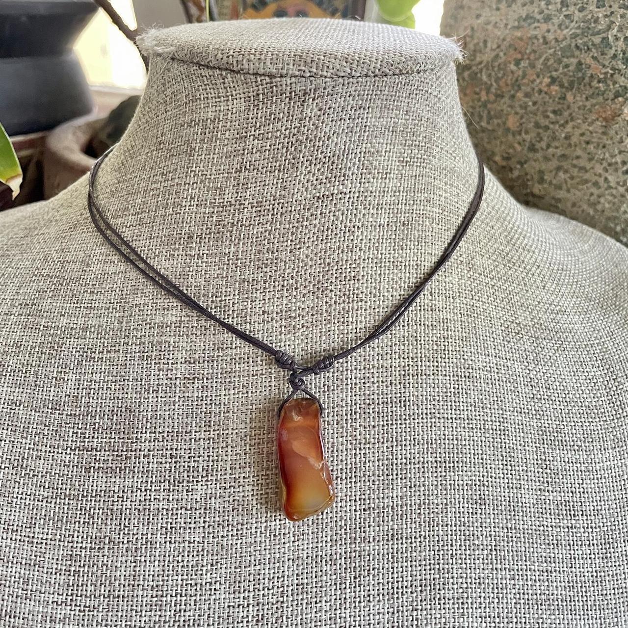 🏜️ Earth Carved 🏜️ Super cute agate stone pendant... - Depop