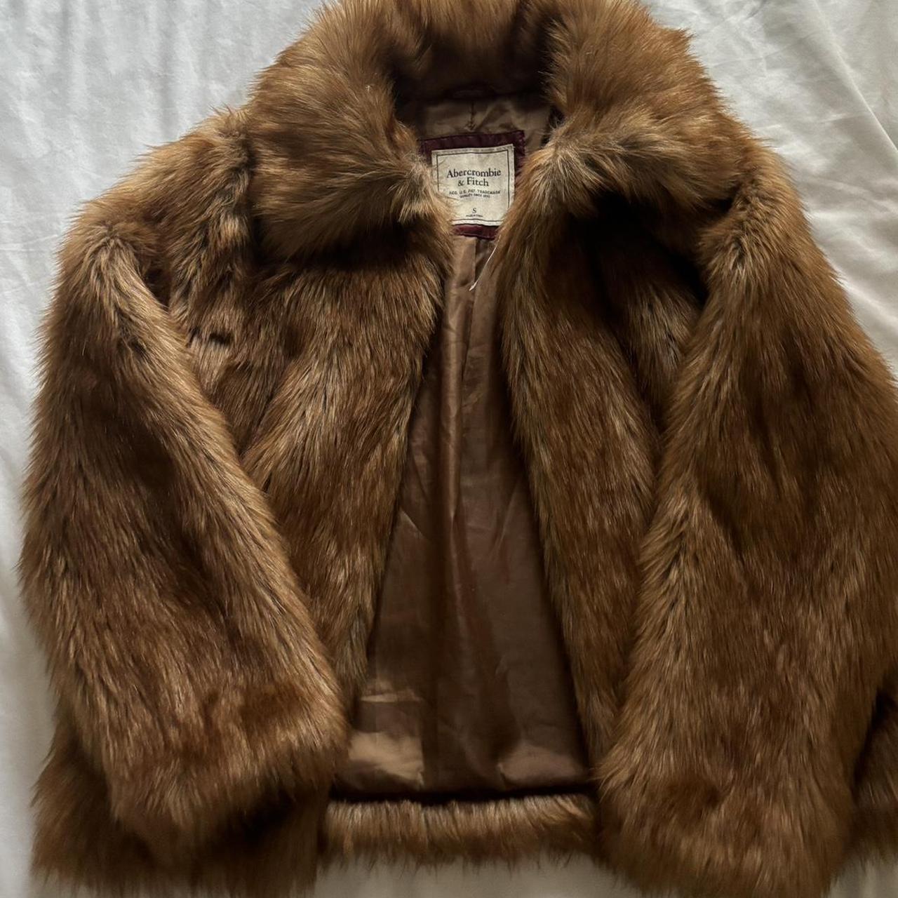 Vintage Abercrombie & Fitch faux fur coat - Depop