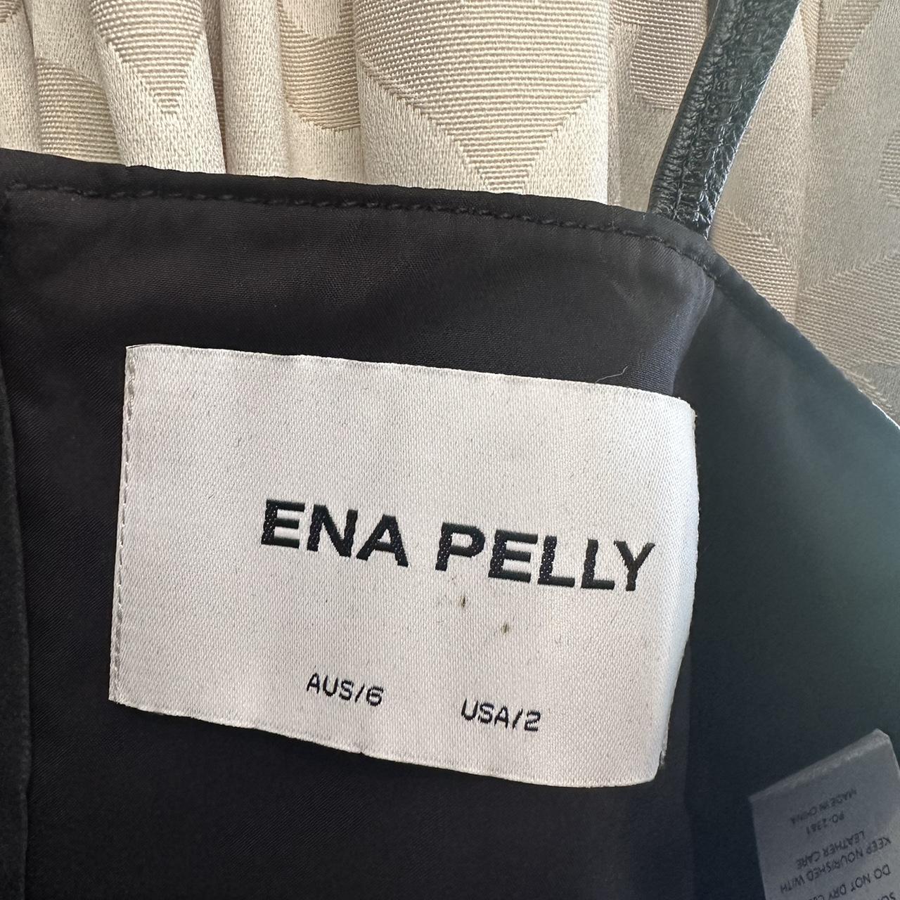 ena pelly crop brand new, tags removed however! - Depop