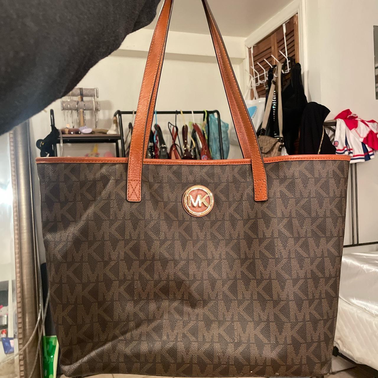 Authentic Michael Kors tote bag! #michaelkors - Depop
