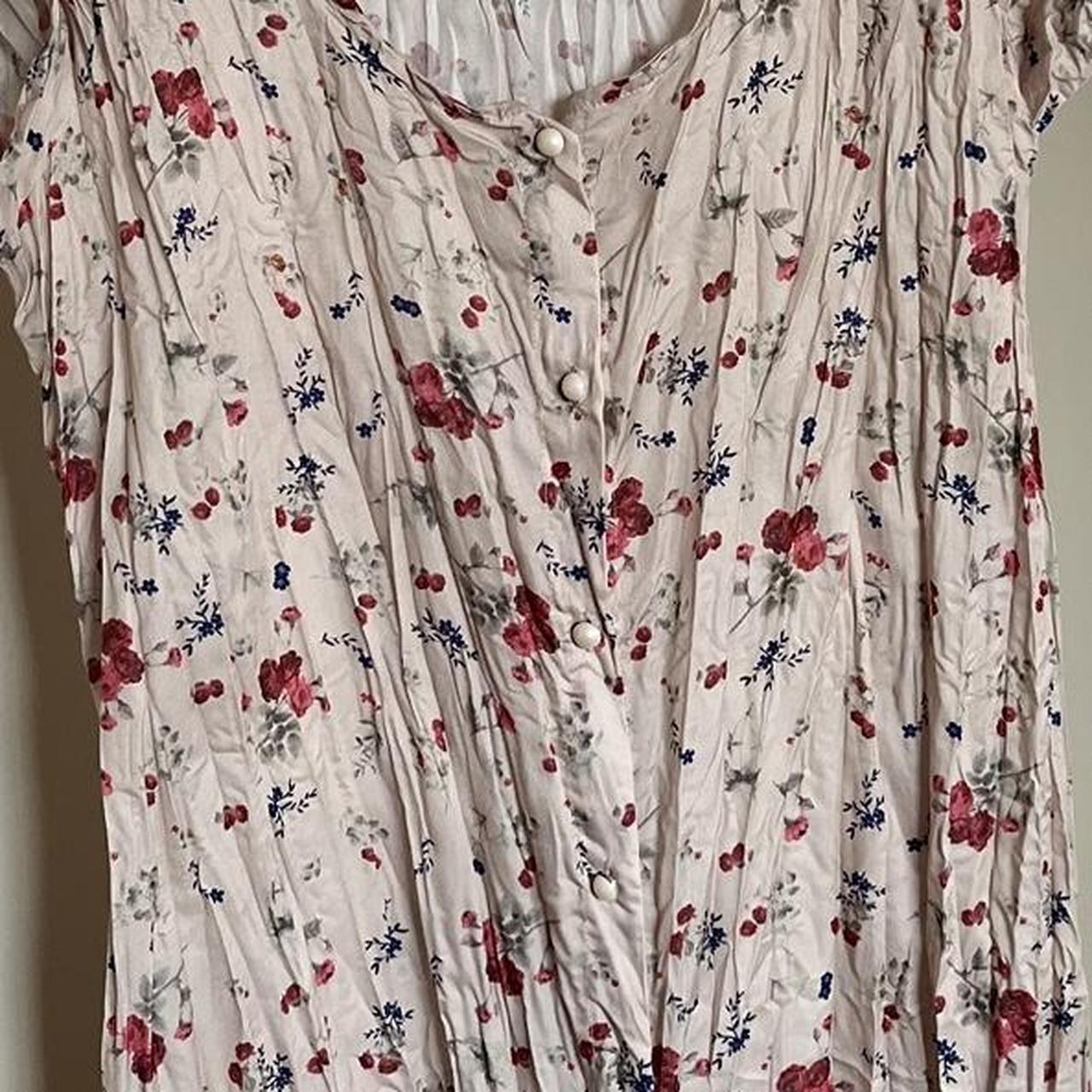 gorgeous short sleeve floral dress, cottage core... - Depop