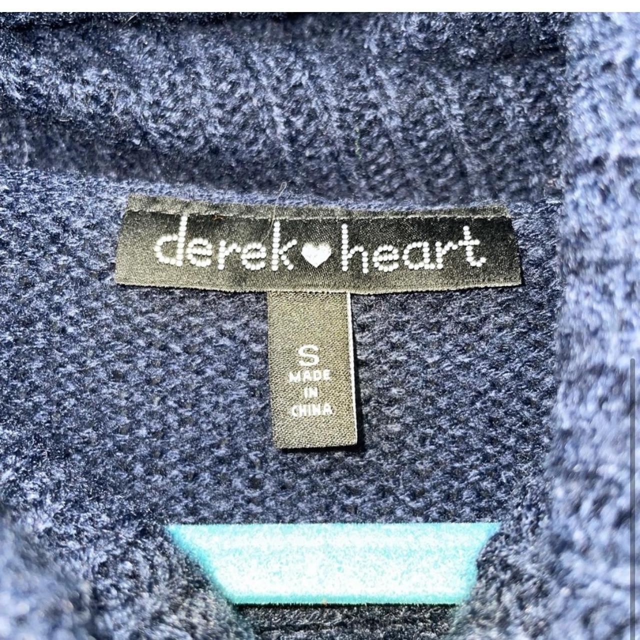 Derek Heart Navy And White Cropped Cowl Neck... - Depop