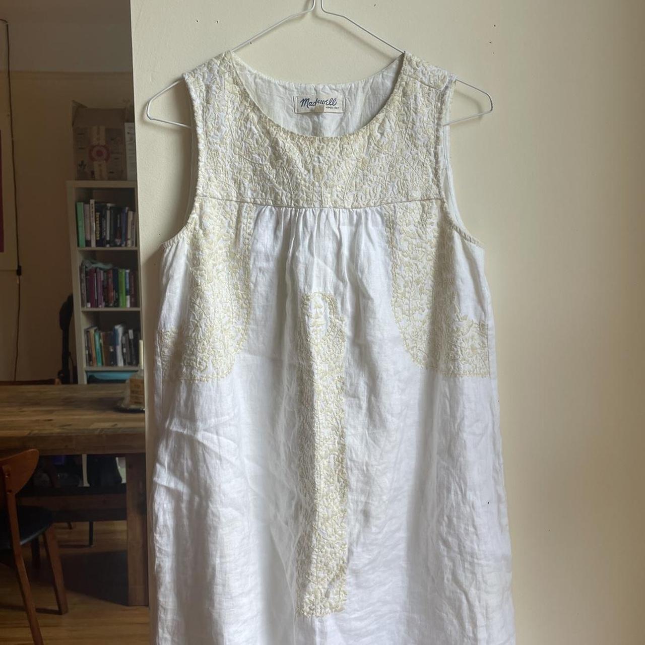 Madewell white linen shift dress with cream floral... - Depop