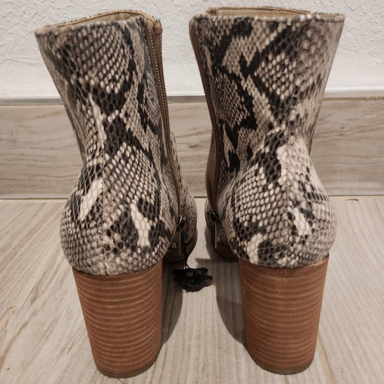 american rag size W7 new with tags (no... - Depop