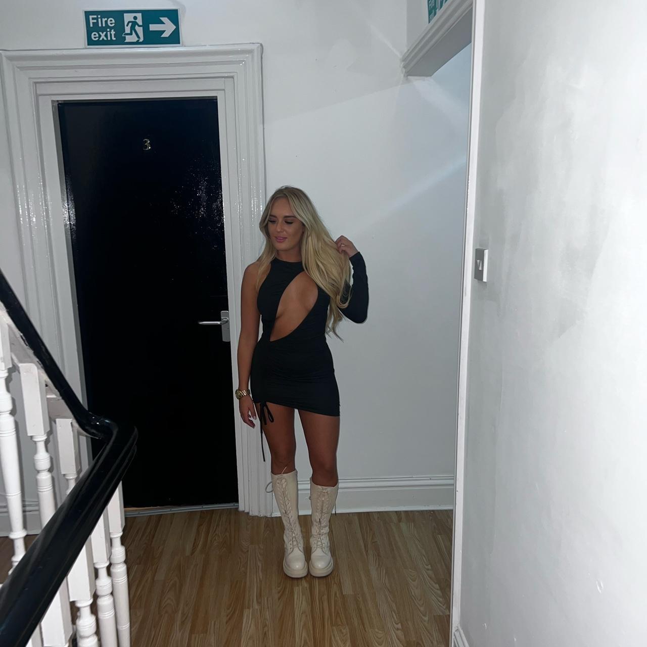 Black little number £15 £17 with delivery 🖤 - Depop