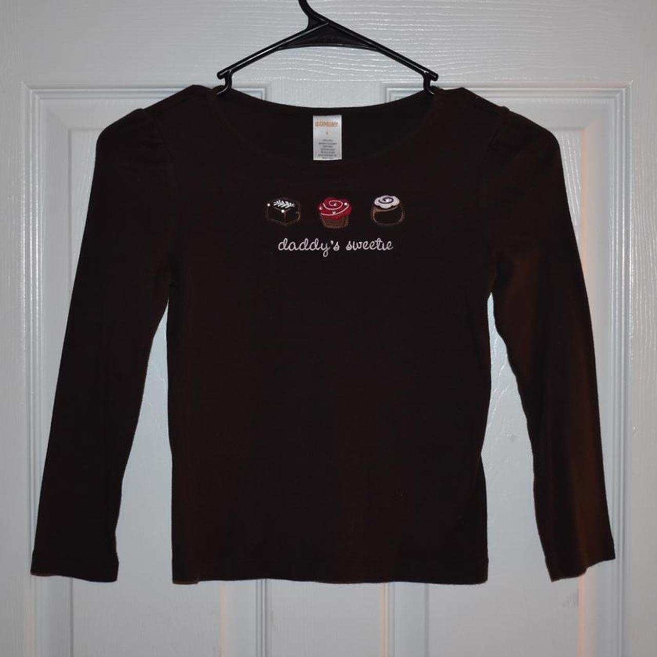 brown y2k cupcake top with “daddy’s sweetie” written... | Depop