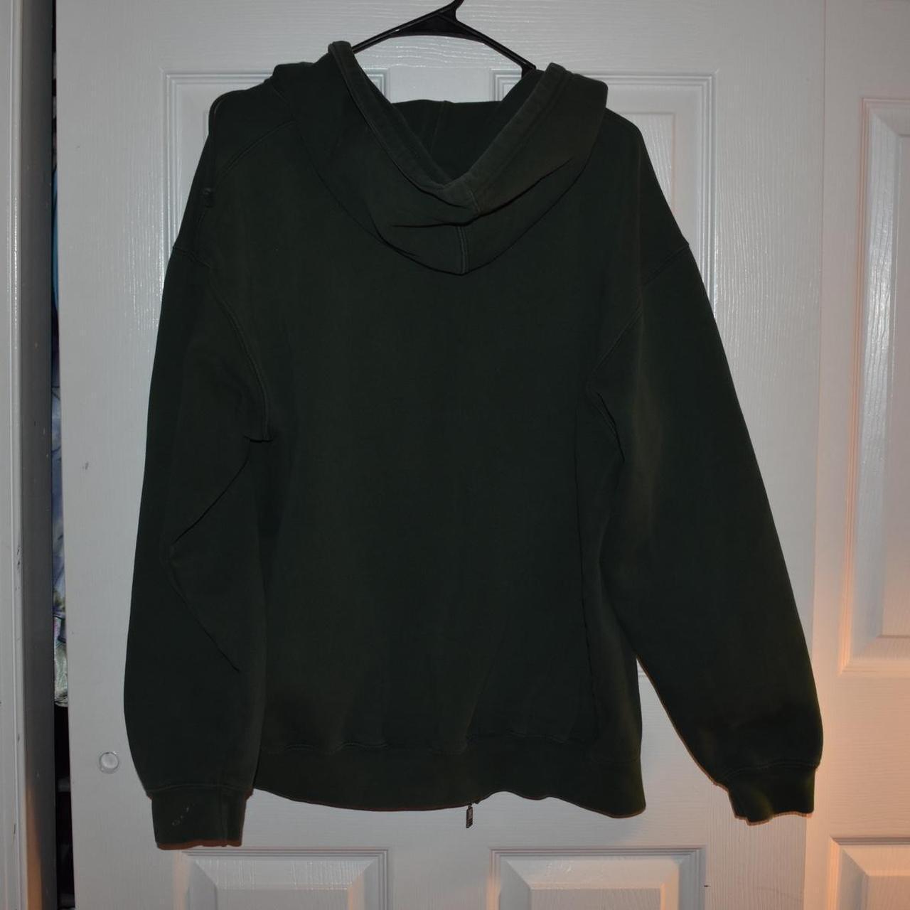 dark green oversized jacket the zipper is broken... | Depop