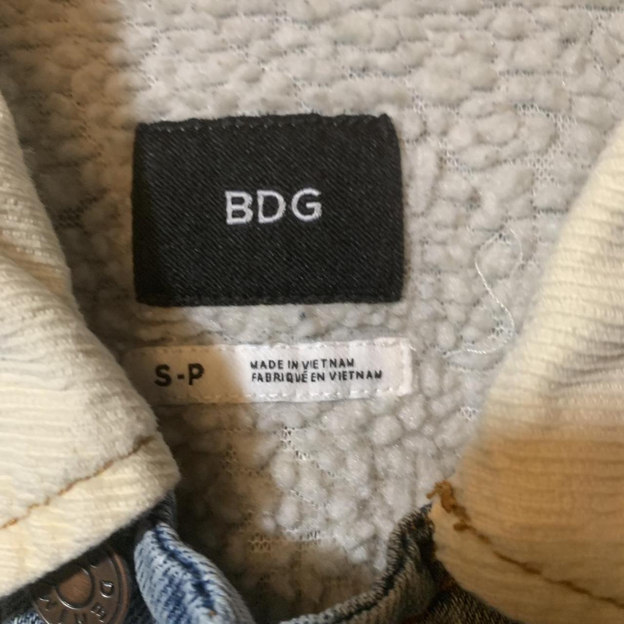 BDG Light Washed Sherpa Denim Jacket Size S Small... - Depop