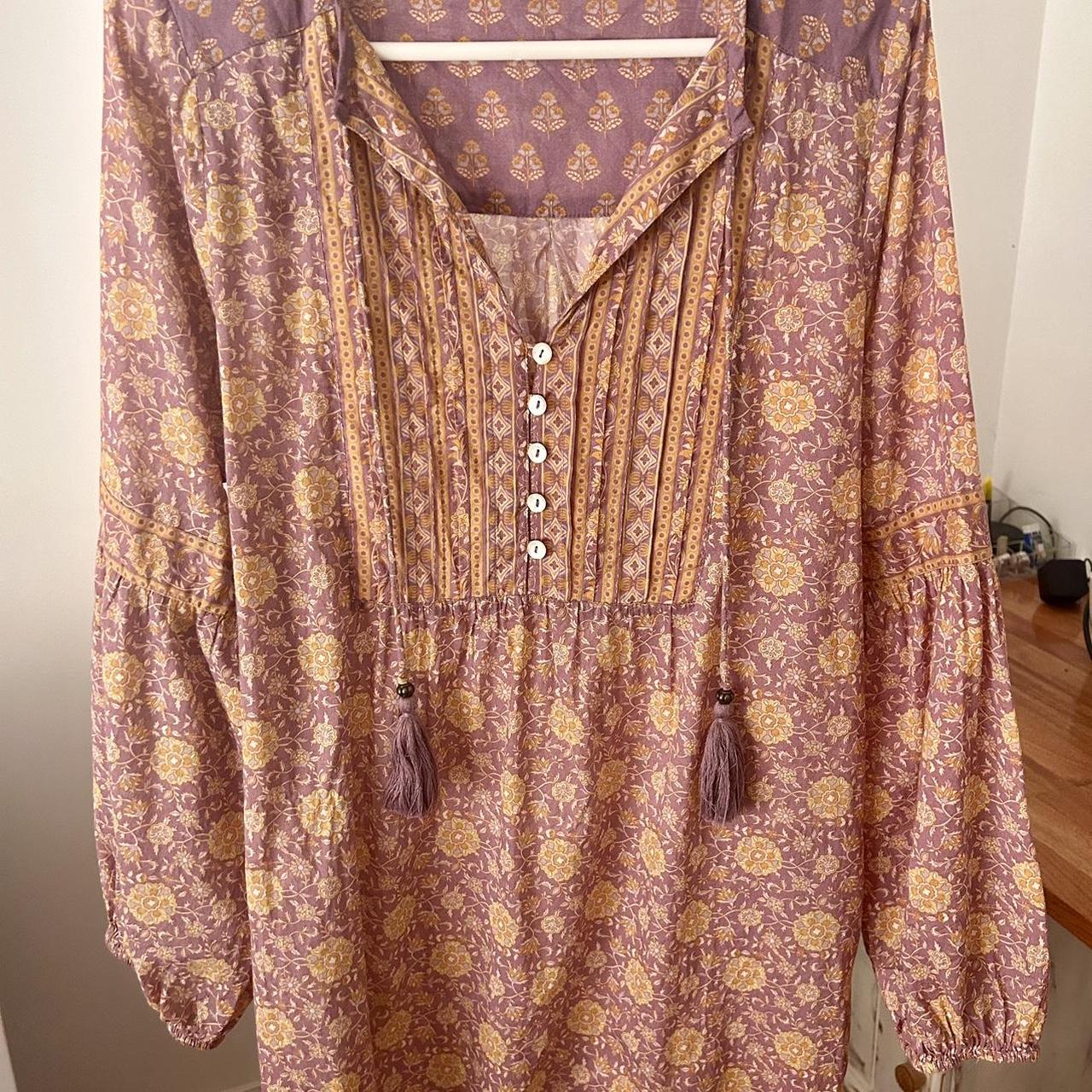 Pretty long line tunic shirt. Arnhem - 14 - XL Worn... - Depop