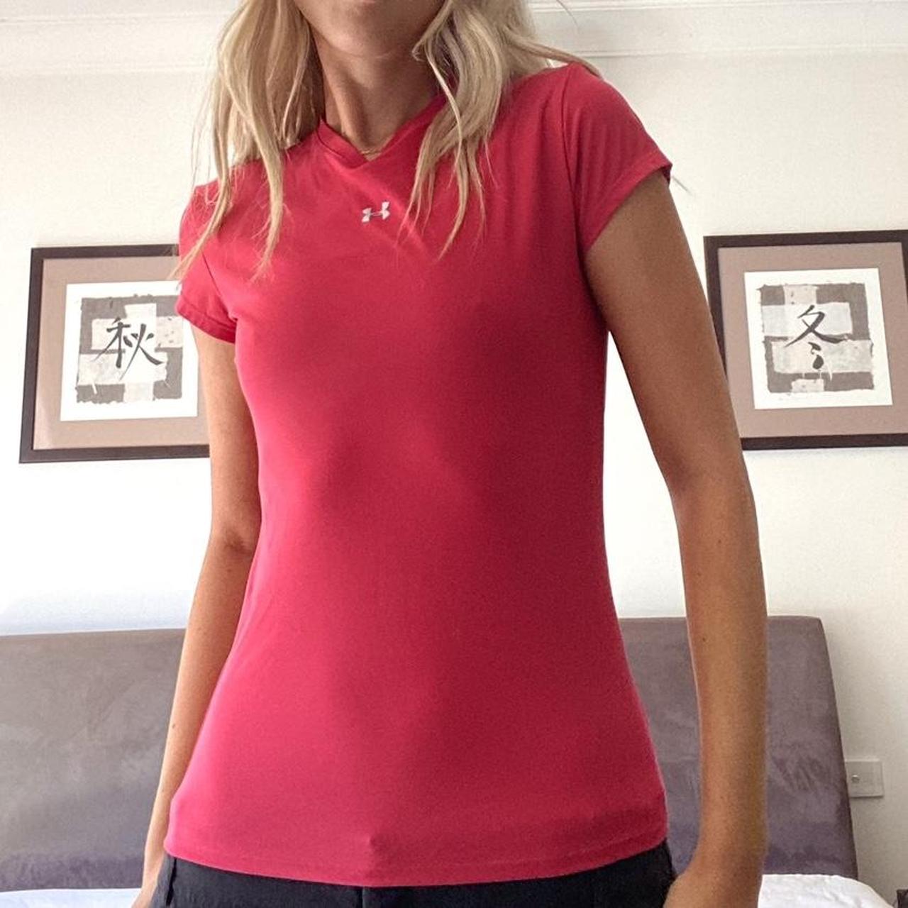 UNDER-ARMOUR FIT DRY TOP 🌹🎁‼️‼️ - such a beautiful... - Depop