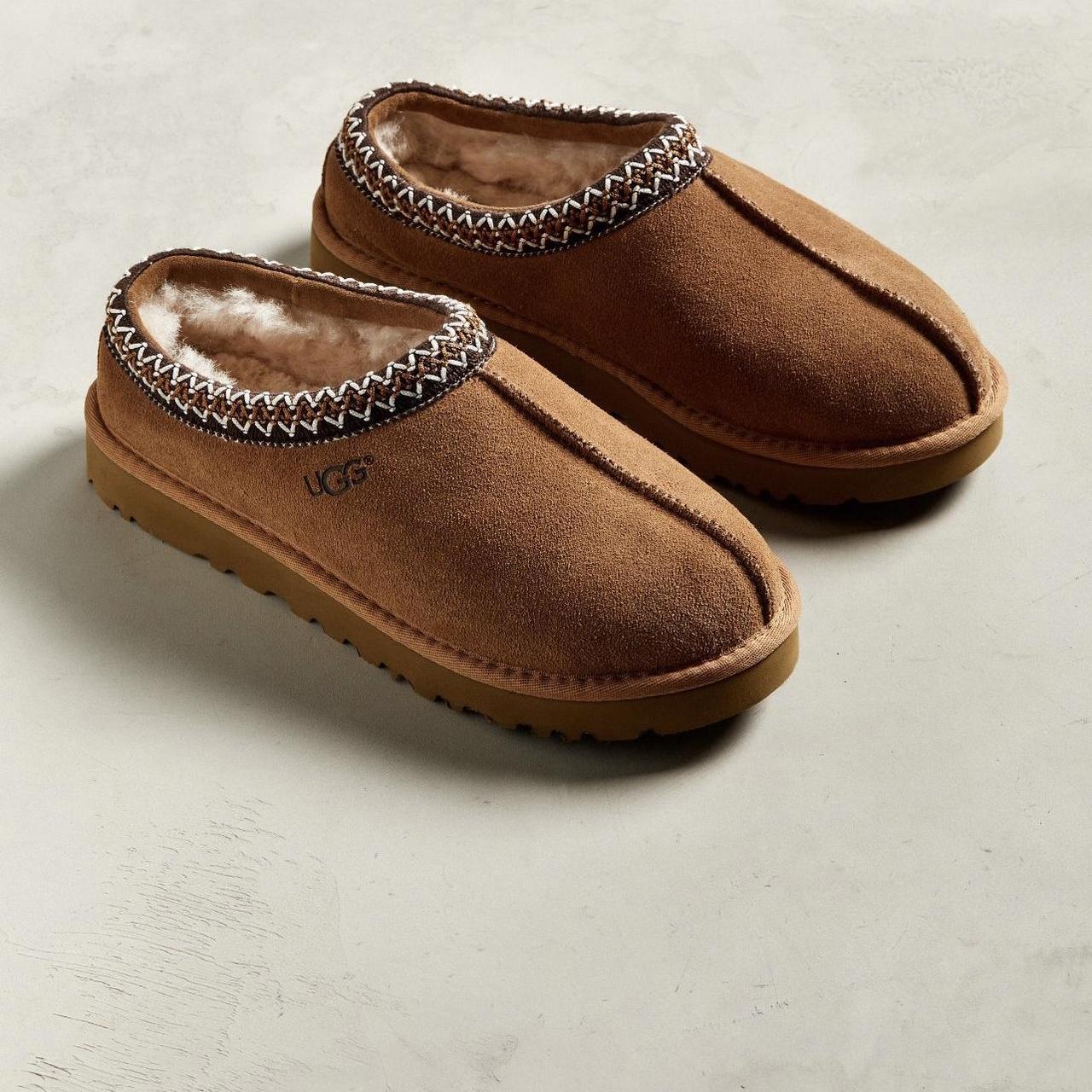 UGG Tasman Slipper! In great condition hardly worn.... - Depop