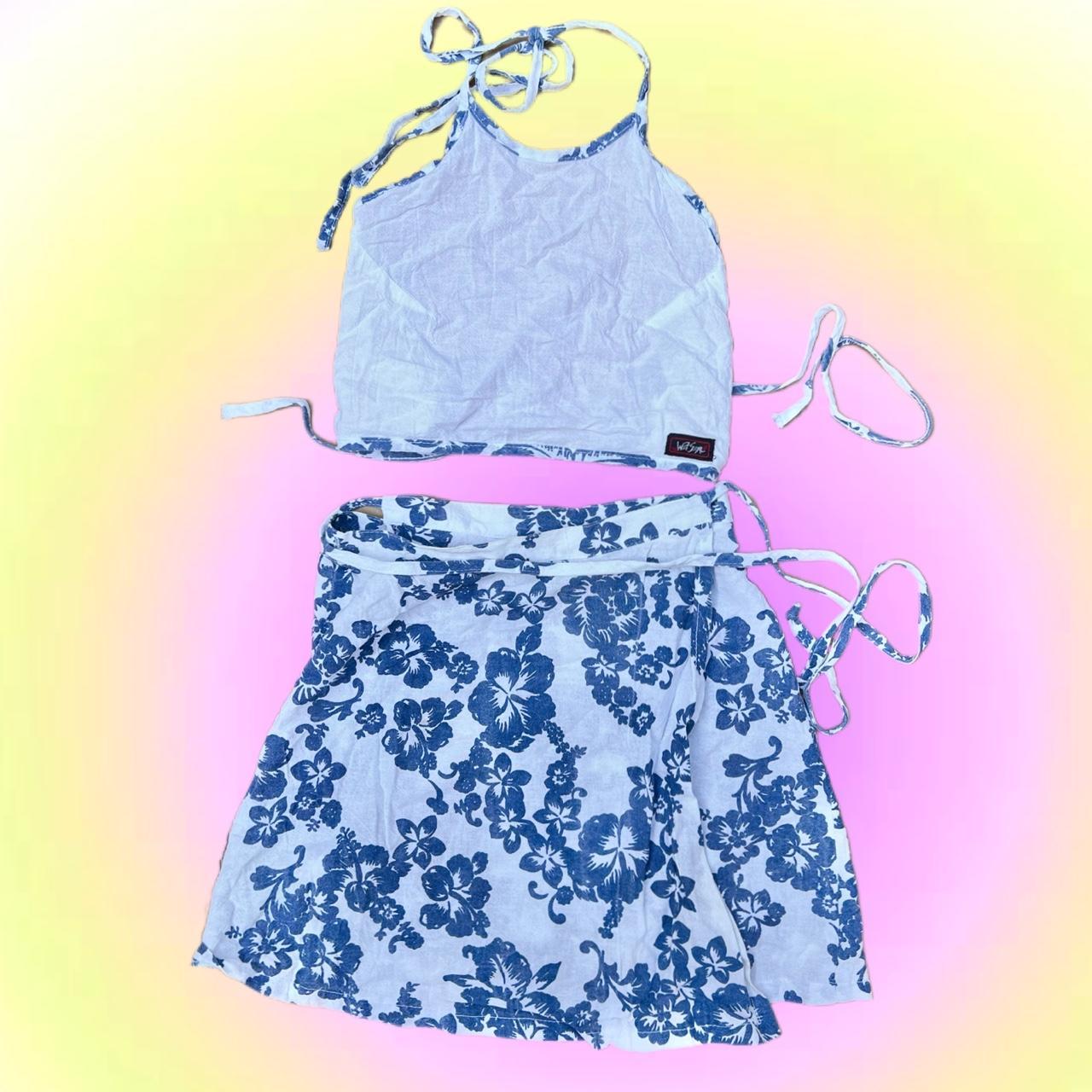 The cutest Y2K matching summer set Coconut/surfer... - Depop