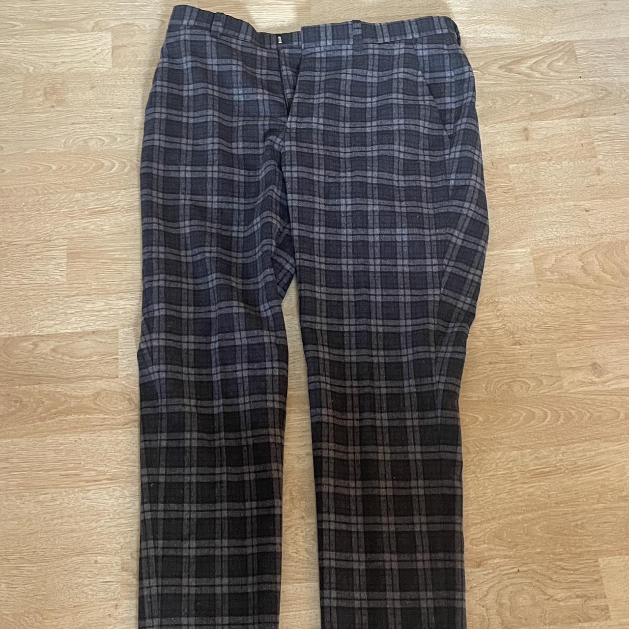 Smart trousers, just too fat now. skinny fit - Depop