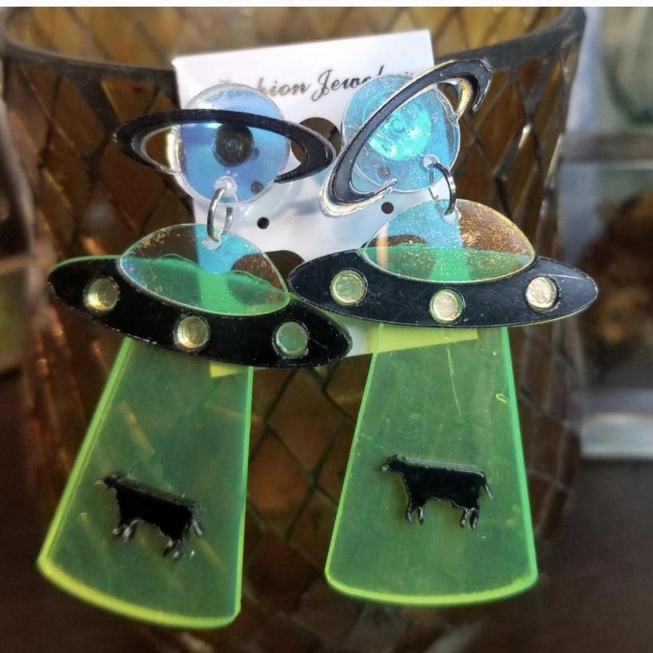 NWT Acrylic UFO Abduction Kitschy Earrings Brand... - Depop