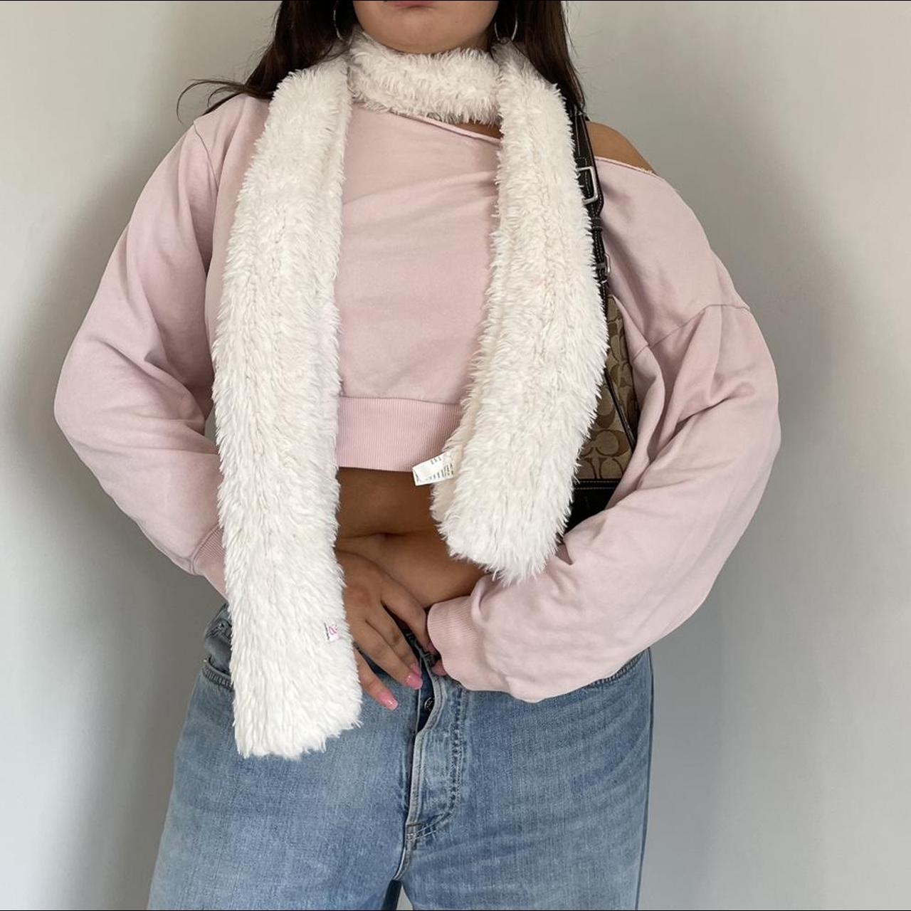 Y2k scarf Fuzzy y2k white scarf! FREE SHIPPING ON... - Depop