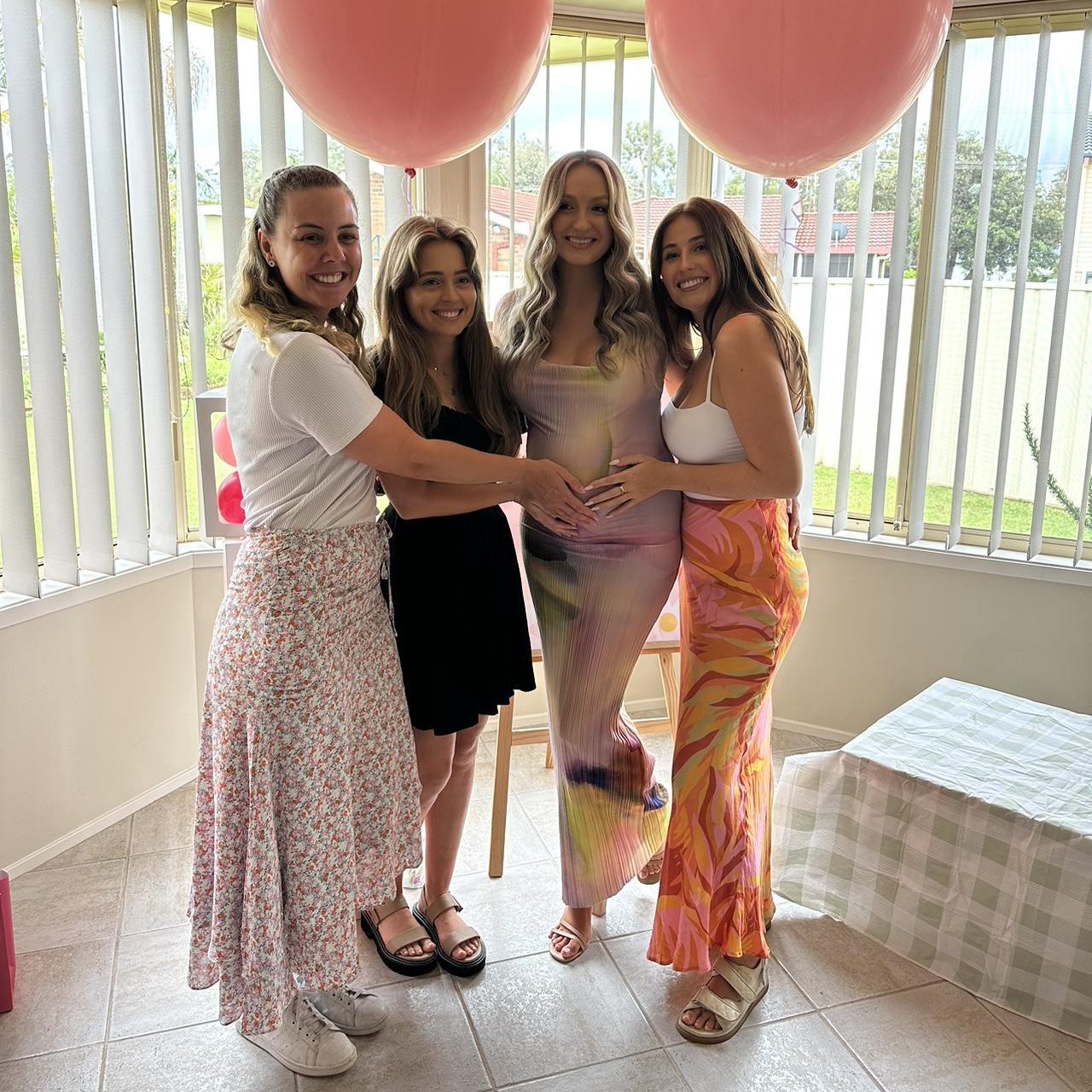 One Mile Elsie Set - worn a few times 💝 - Depop