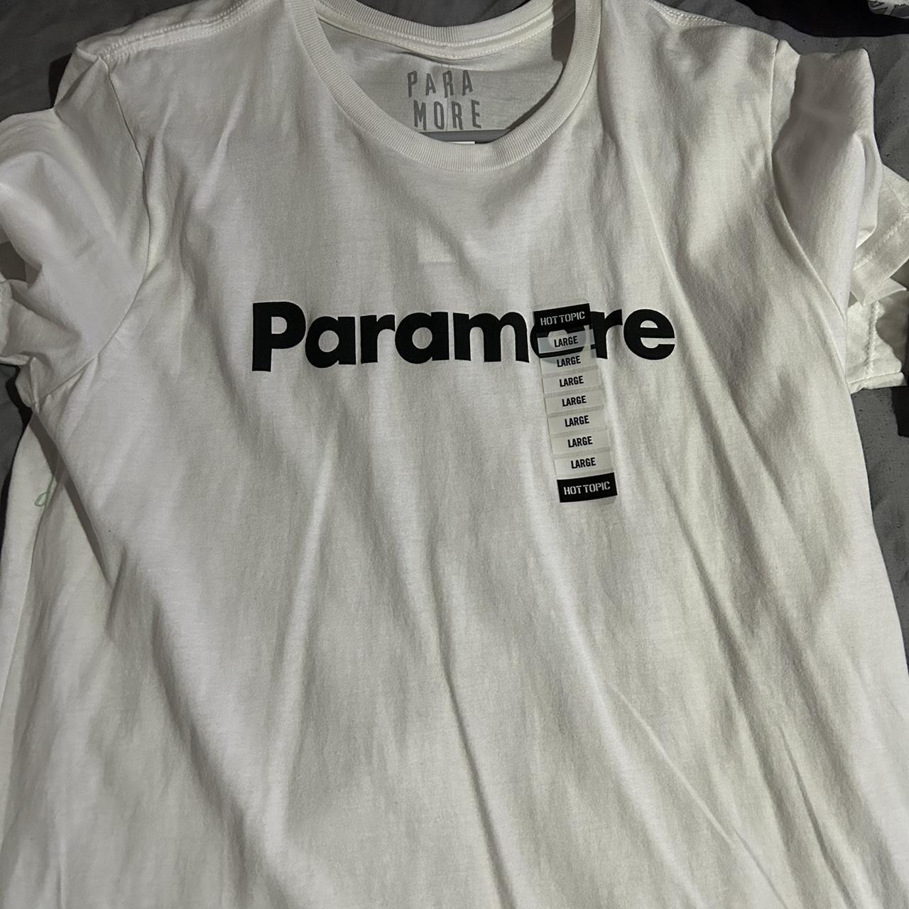 Never worn paramore white tee size large - Depop
