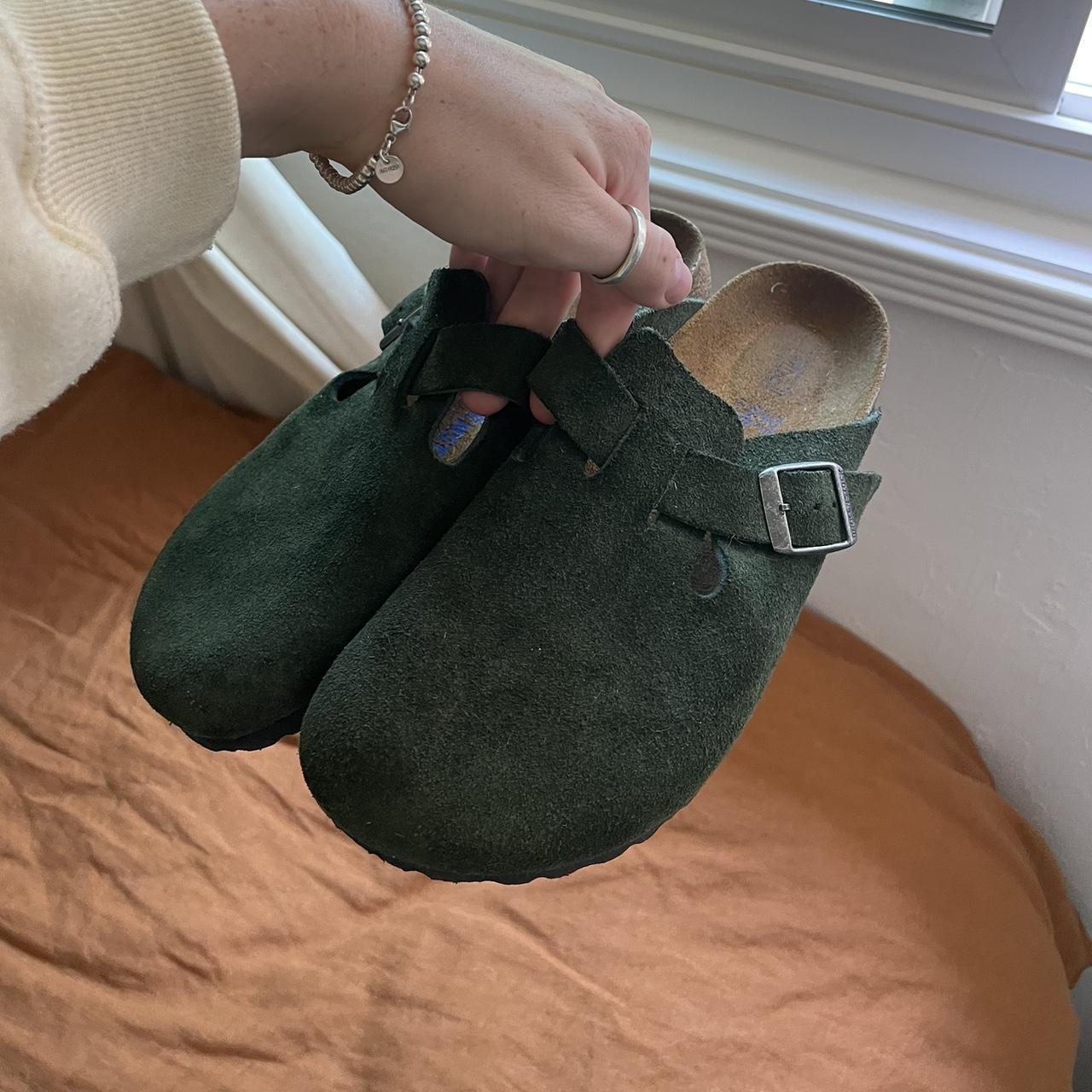 The most perfect fall green Birkenstock Boston!... - Depop
