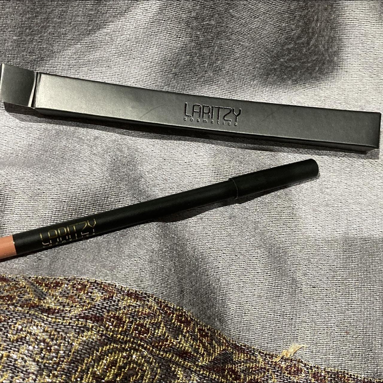 ***SOLD OUT*** Laritzy Gel Liner (Canyon) is a... - Depop