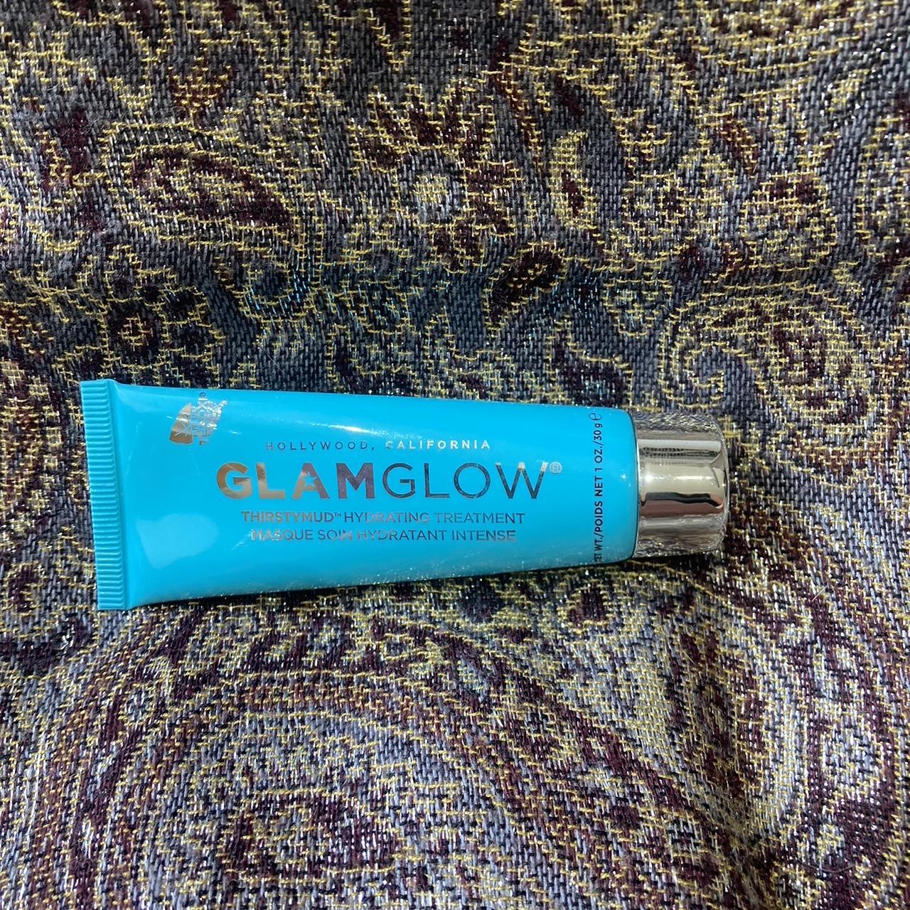 Glamglow Thirstymud hydrating treatment mask (30g)... - Depop