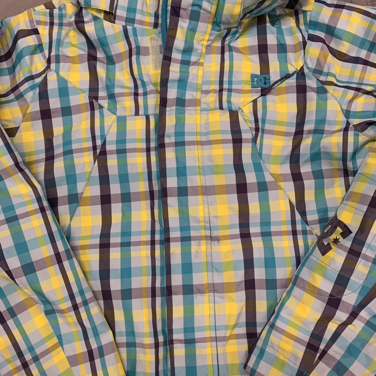 Vintage DC Puffer Jacket. Zip up padded waterproof... - Depop