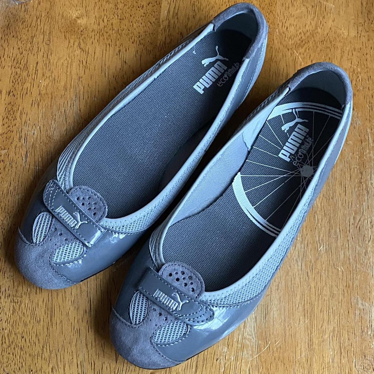 gray puma ballet flats - Depop