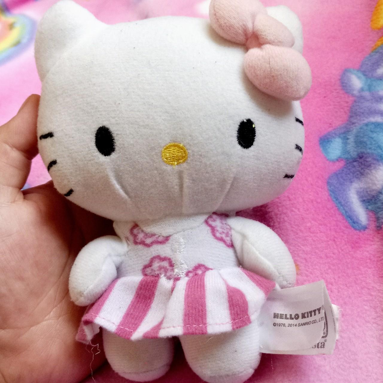 Hello kitty small plush Label is worn(see... - Depop