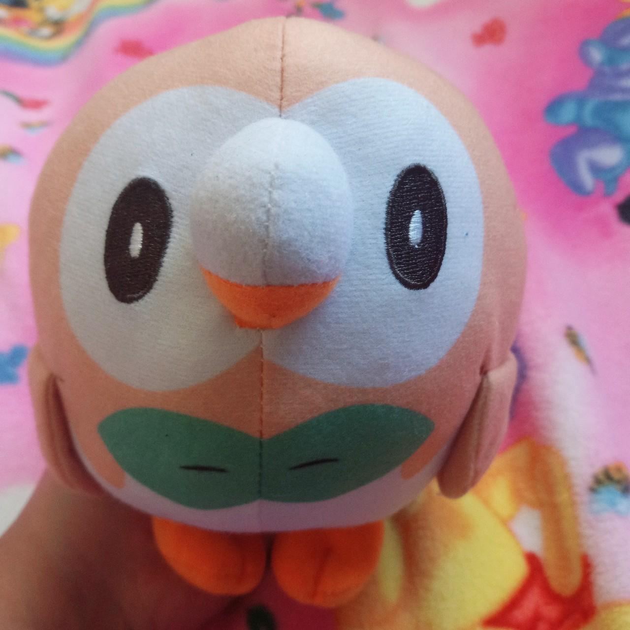 Pokemon rowlet plush Size: 6" #pokemon #rowlet #plush - Depop