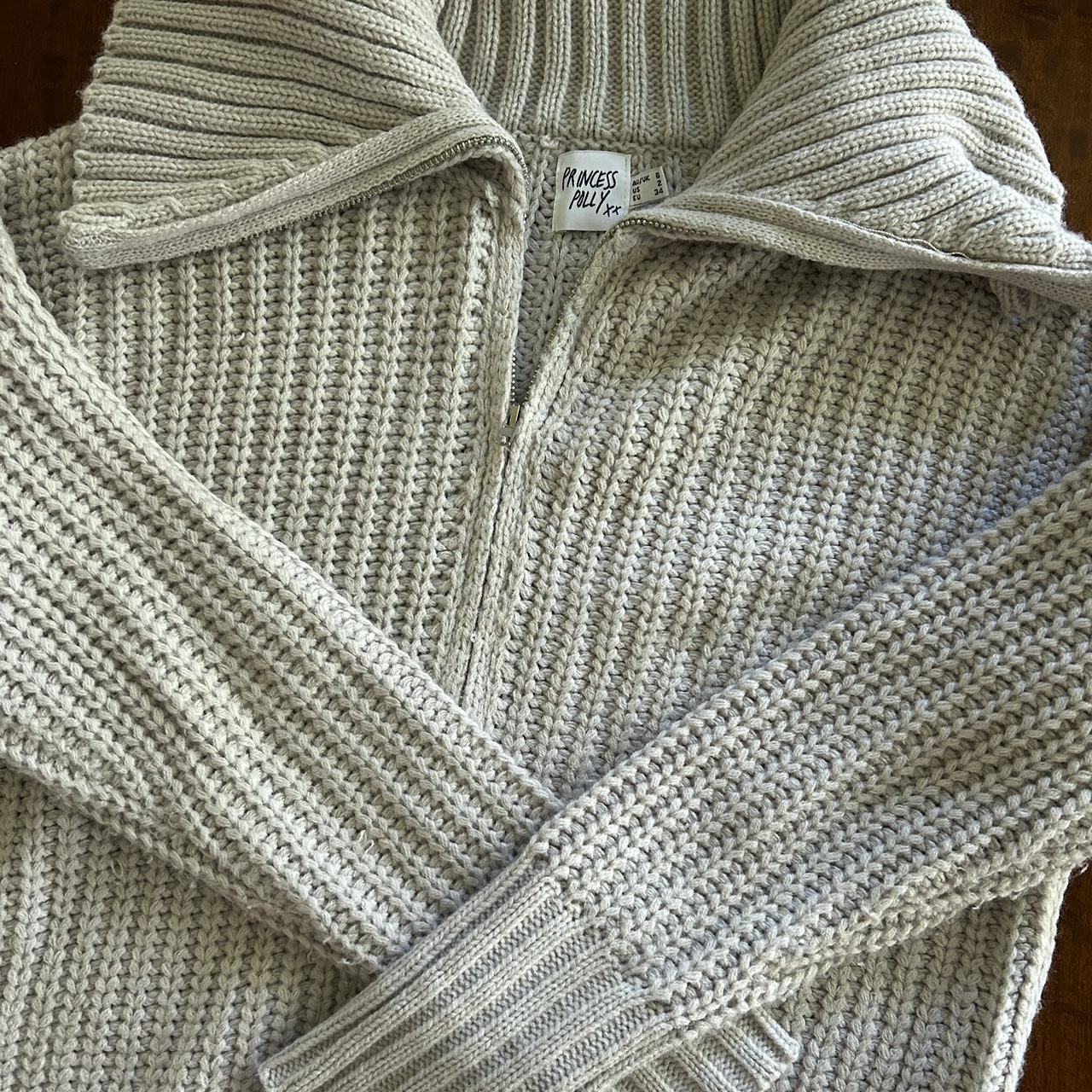 Princess Polly Knit zip up sweater So comfortable... | Depop
