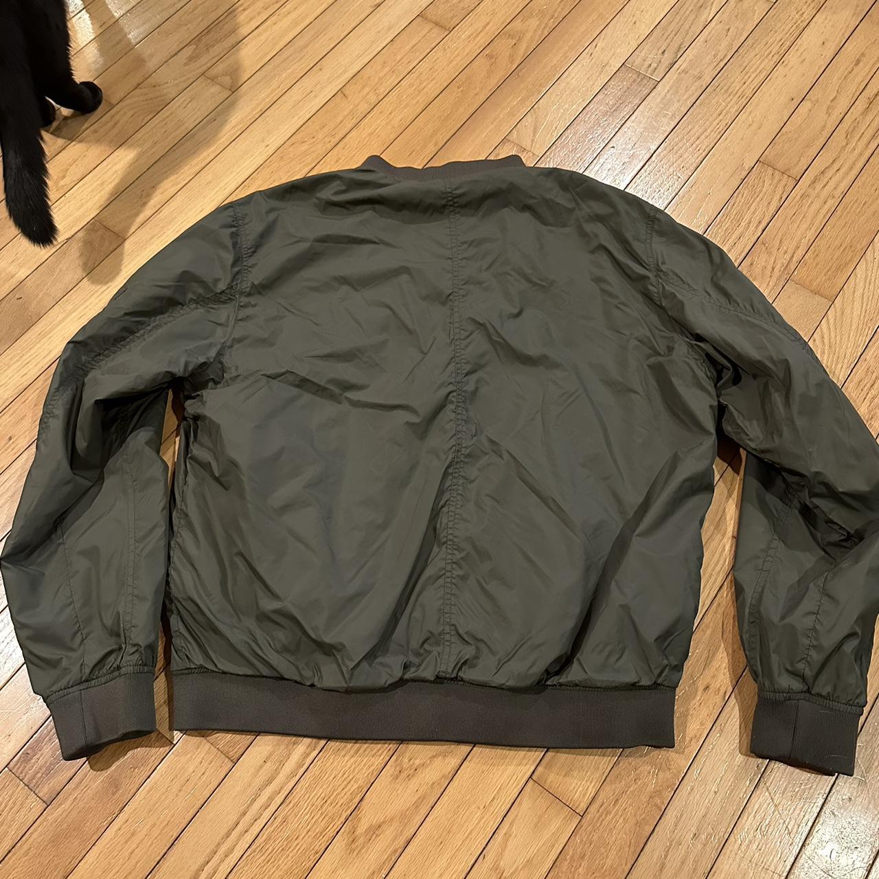 H&M bomber jacket, worn a few times - Depop