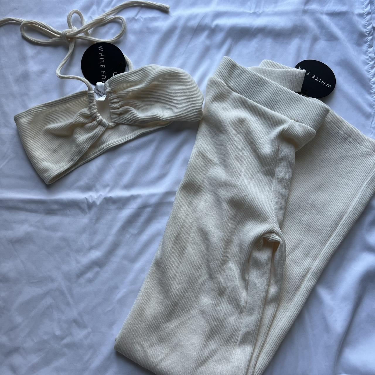 Cute white fox set. NWT! Never got a chance to wear... - Depop